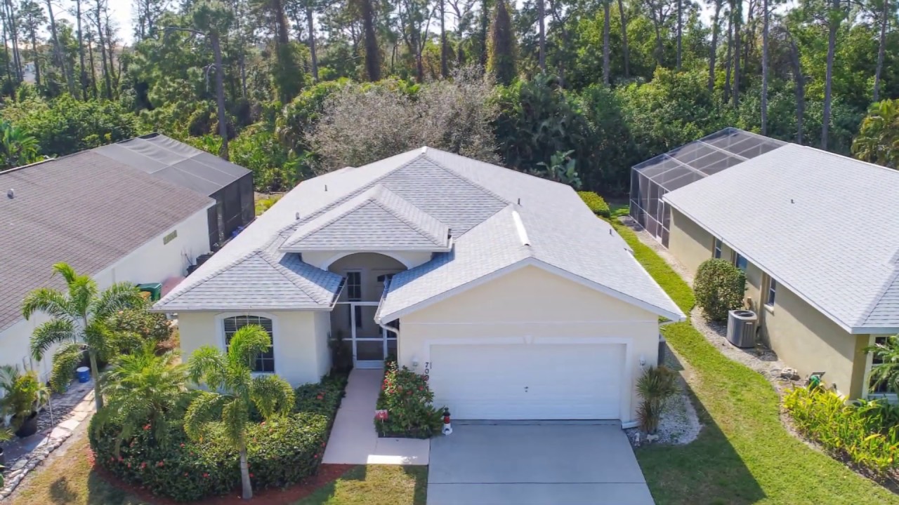 709 Crossfield Cir Naples, FL Christa L. Kacillas, Listing Agent Domain Realty Direct:239-860-3664