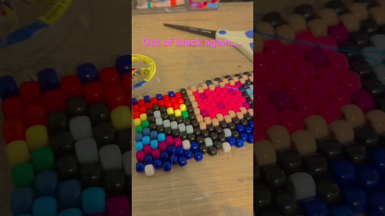 Gyatsome Kandi cuff??????? #kandi #kandikid #nyancat #beads #cats #kandicuff #silly