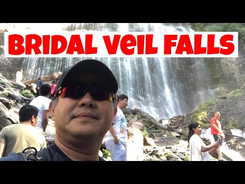 HIKING @ BRIDAL VEIL FALLS PROVINCIAL PARK IN ROSEDALE NEAR CHILLIWACK BC CANADA