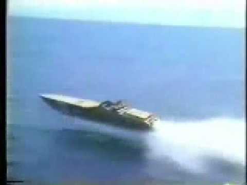 Offshore Powerboat Racing In The 1980’s | Leon Davis