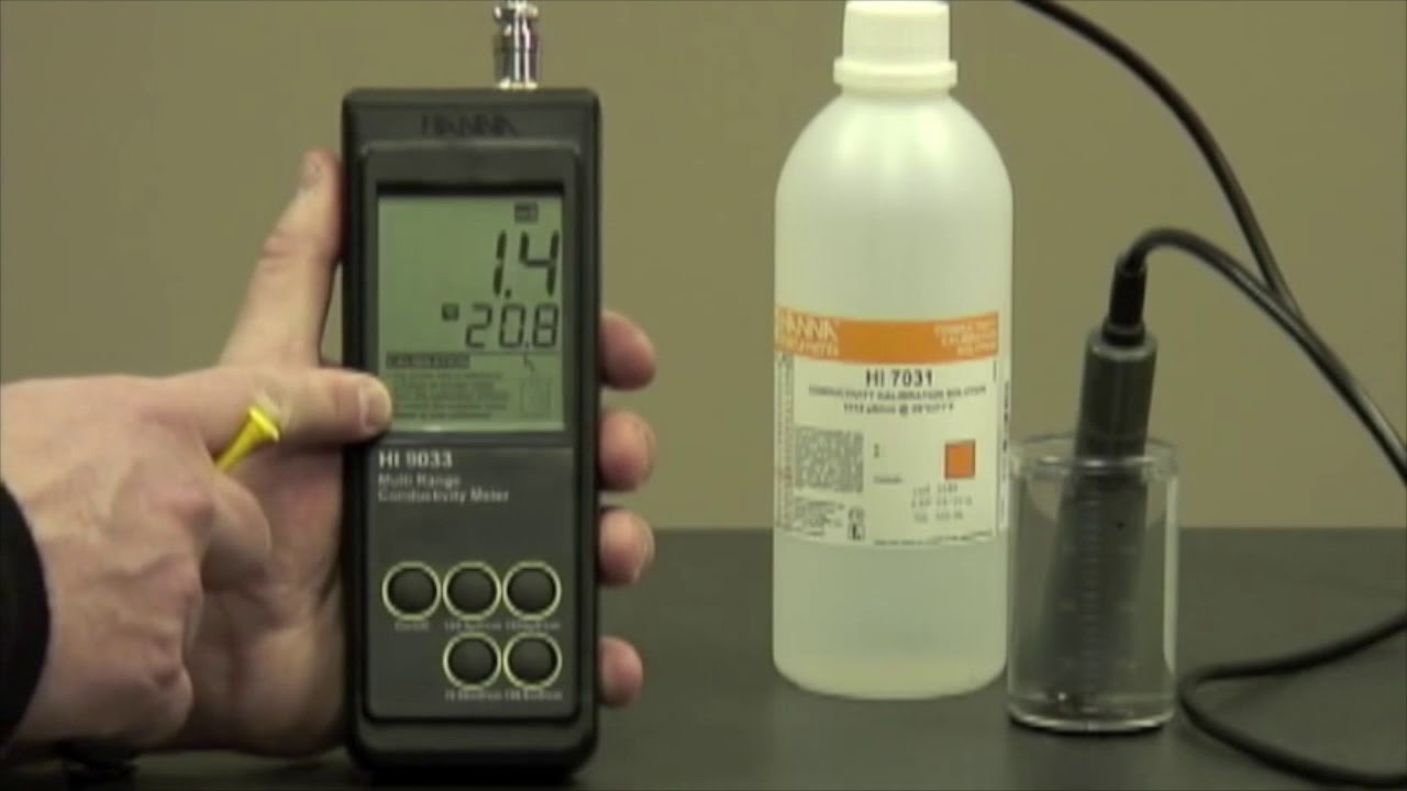 Hanna: HI9033 Multi Range Conductivity Meter