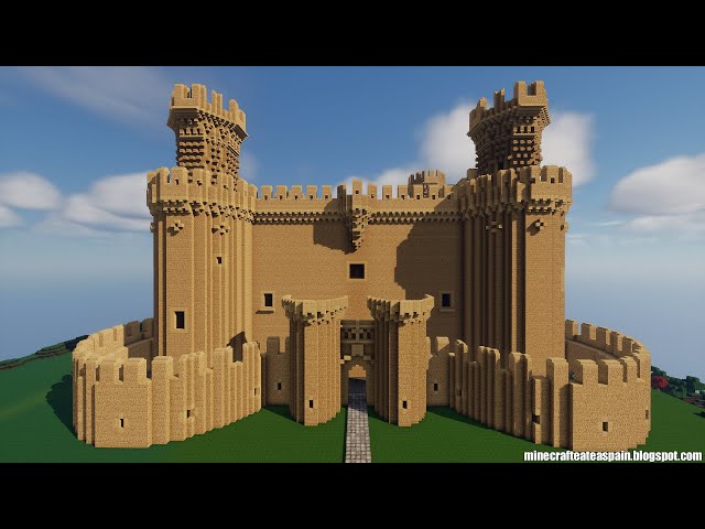 Minecraft replica of the Castle of Manzanares el Real, Madrid, Spain ...