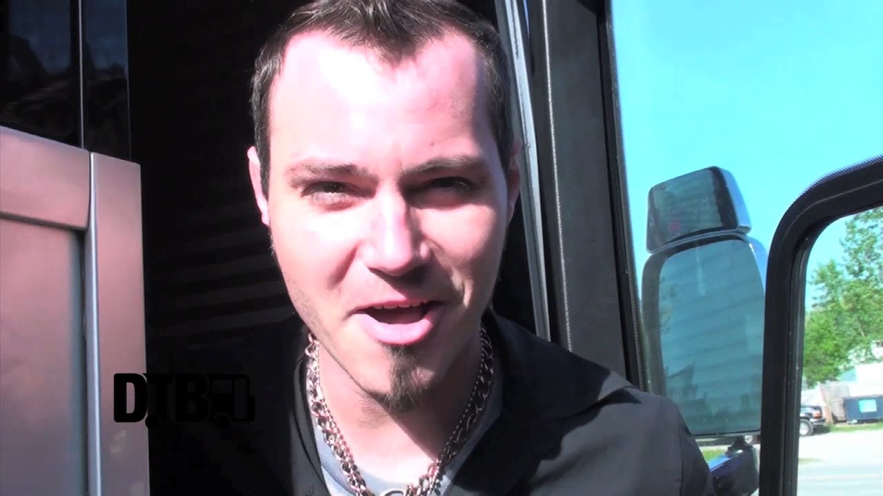 Mushroomhead - BUS INVADERS Ep. 633
