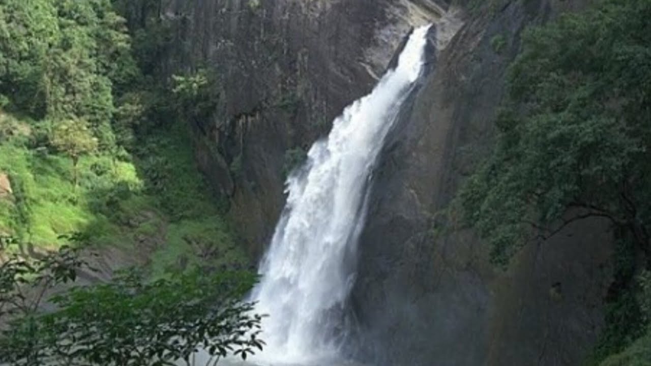 Dunhinda Falls | MF Creations 