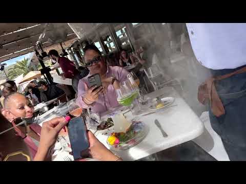 Brunch With Belle At Castaway Burbank