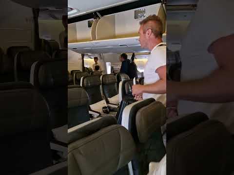 Qatar airlines, boing 787, PHUKET- Doha #phuket #travel360 #qatar
