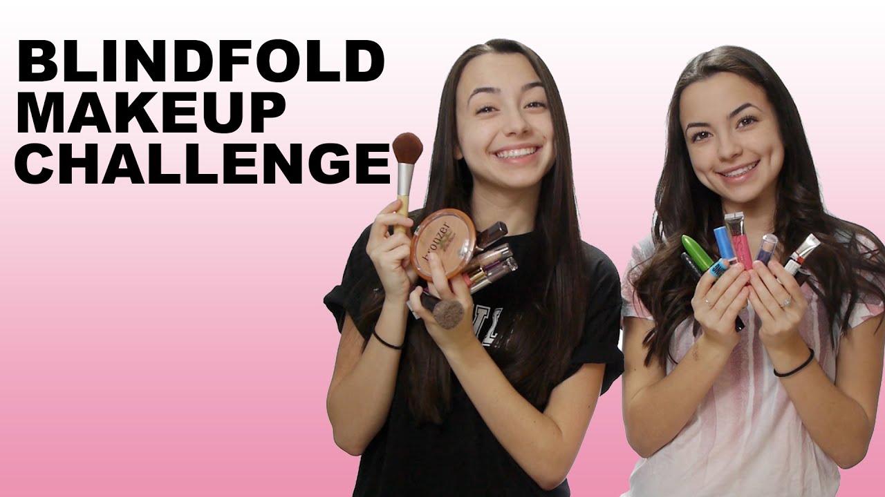 BLINDFOLD MAKEUP CHALLENGE - Merrell Twins