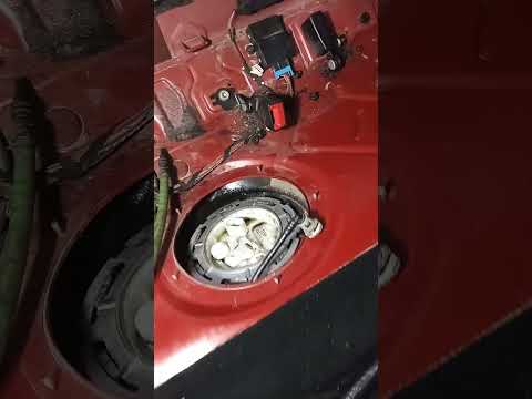 Mini cooper fuel pump location