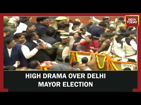 Delhi Mayor Elections : Ruckus At Civic Centre As BJP, AAP Members Clash Ahead Of Mayor Elections