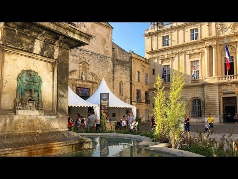 Arles Holiday Guide | South France Holiday Villas
