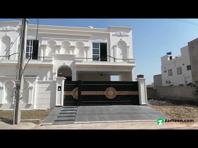 Investors Should sale This Prime Location House Located Ideally In ...