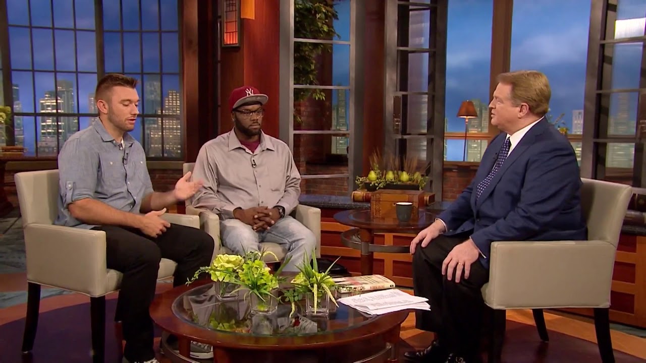 How an Innocent Man Befriended a Crooked Cop