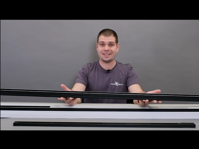 Интрудер (профиль) для встраивания трёхфазного трека в натяжной потолок ...