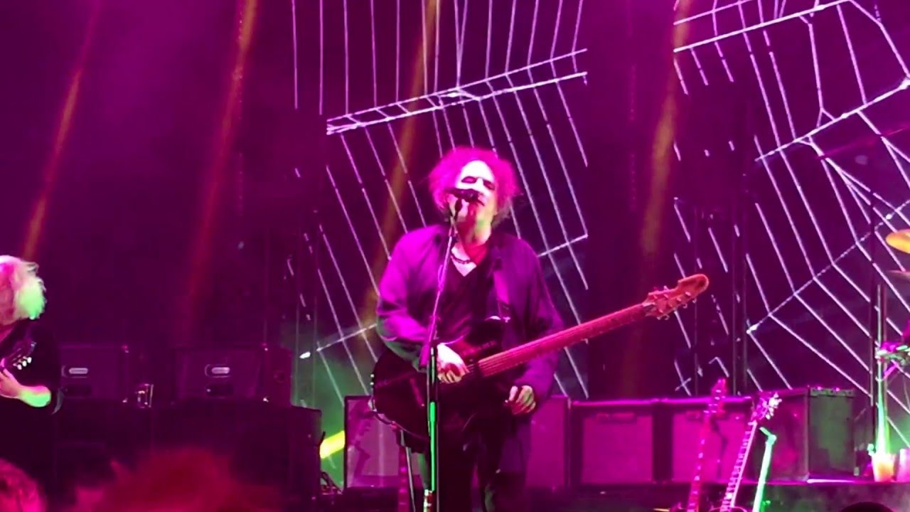 The Cure - Lullaby - 05.15.16 Dallas, TX