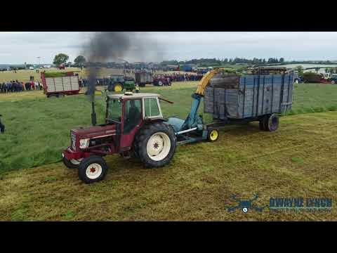 1977 International 674 & Kidd 346 harvester Working at the Vintage Grass men day 2022