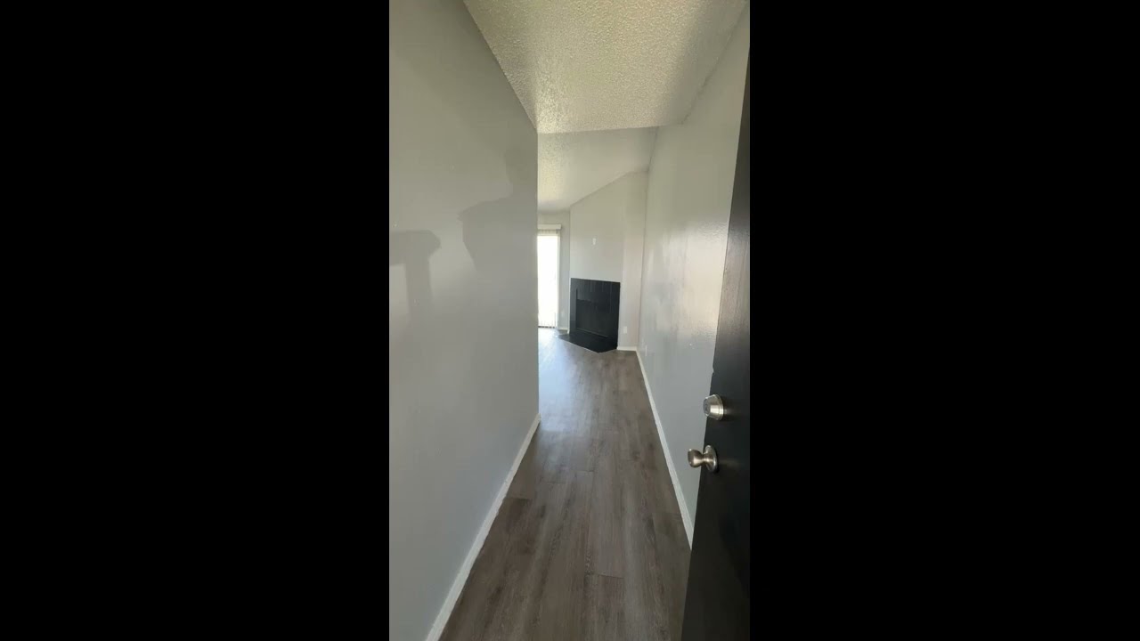 A4 1 bed, 1bath, 724 sqft.
