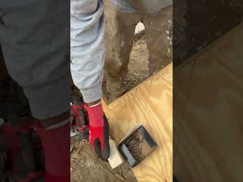 Roof Decking Tips ( Part 1) #carpentry #carpenter #wood #tips #tricks #decking #roof #shorts