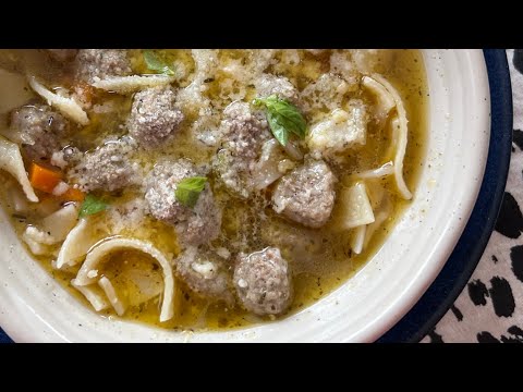 Mmm… Easy Italian Wedding Soup (with frozen meatballs)