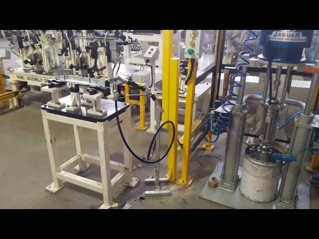 Grease Dispensing Machine - Jaguar D-551 Adhesive Dispensing Machine ...