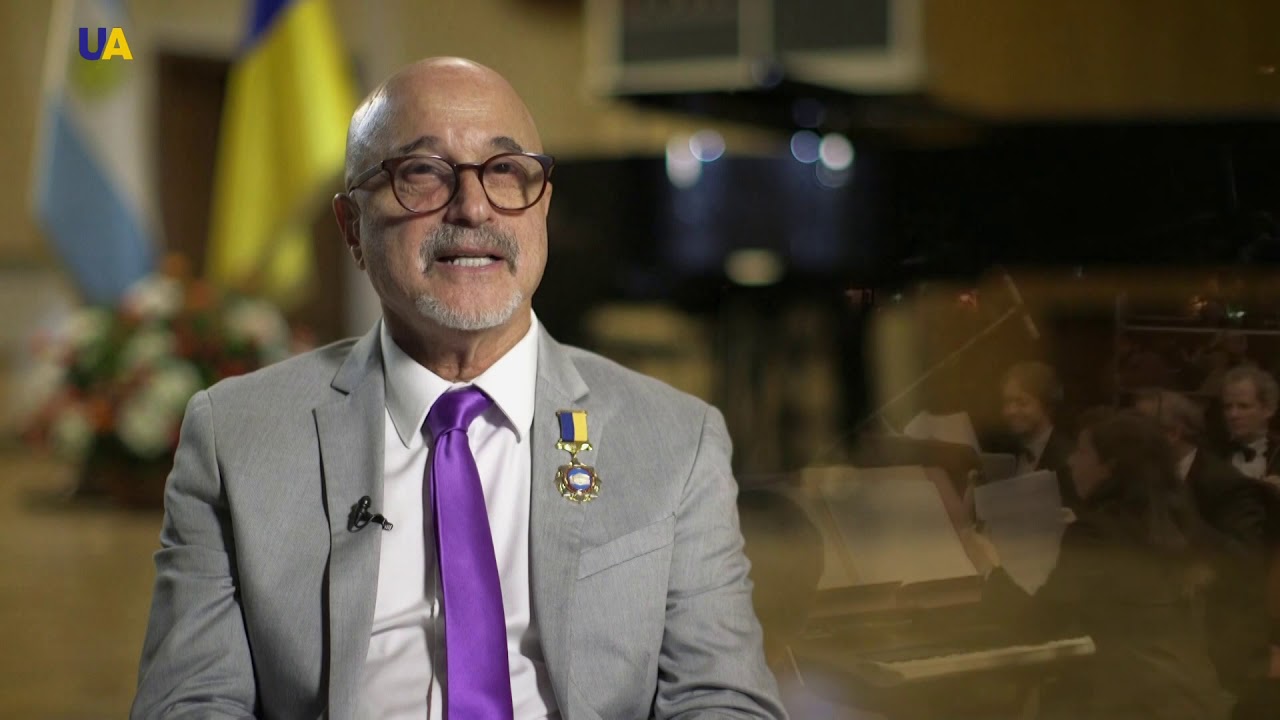 Emilio Cauderer | Touchpoints