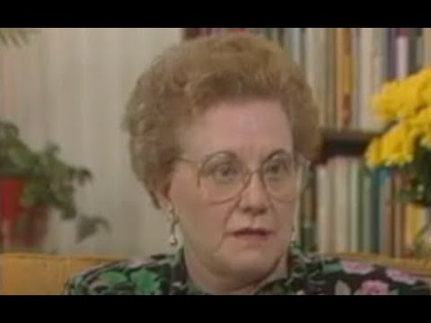 Leininger’s Theory of Culture Care Diversity and Universality | Nursology