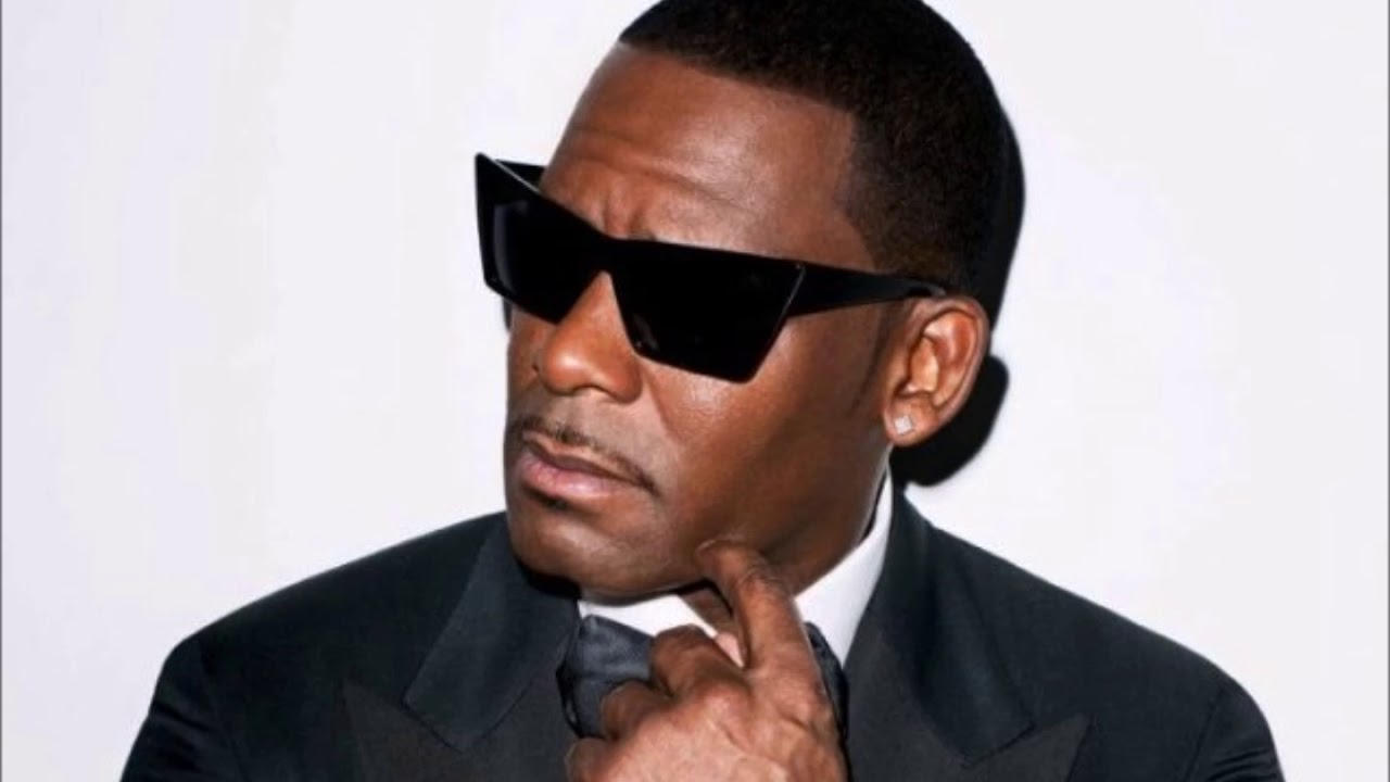 [EXCLUSIVE] R. Kelly -  I Admit It  (19min)