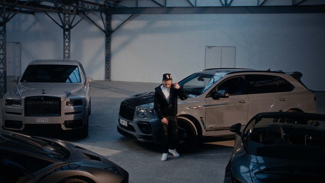 Lyrics & Translations of SATURDAY by Favé | Popnable