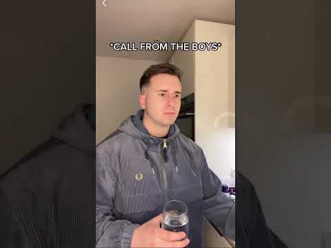 Water? 💦🤣 #short #dj #memes #shortsvideo #shorts #music #housemusic #techhouse #viral #viralvideo