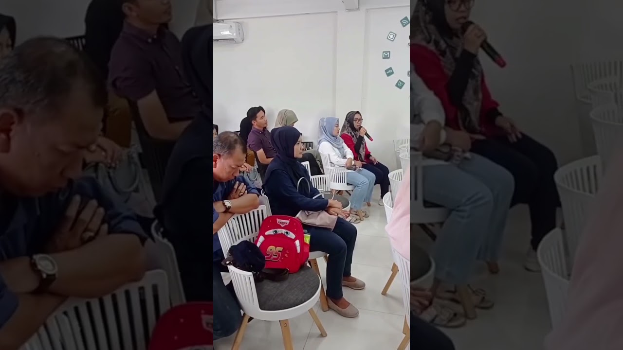 Meeting dan Seminar