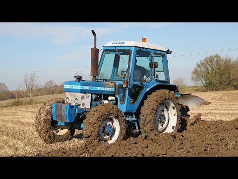 Classic 1982 Ford 6610 4wd ploughing | Rabe-Werk Hawk-S plough | Farming with Ford DVDs