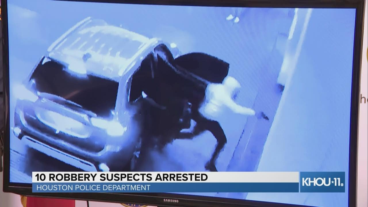 'Aggressive attacks' | Houston police looking for robbery suspects who may be responsible for other