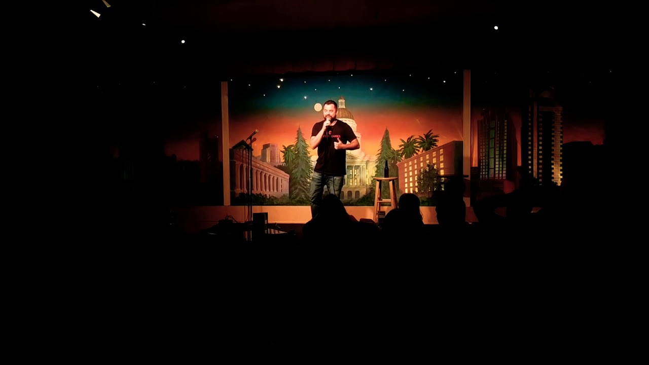 Hire Daniel Humbarger - Stand-Up Comedian in Sacramento, CA | GigSalad