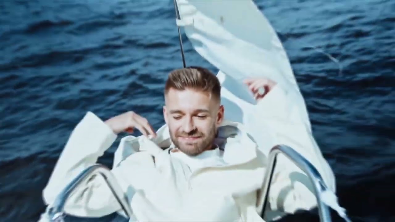 After Effects Template - Dynamic Rhythmic Resizable Instagram Opener Videohive