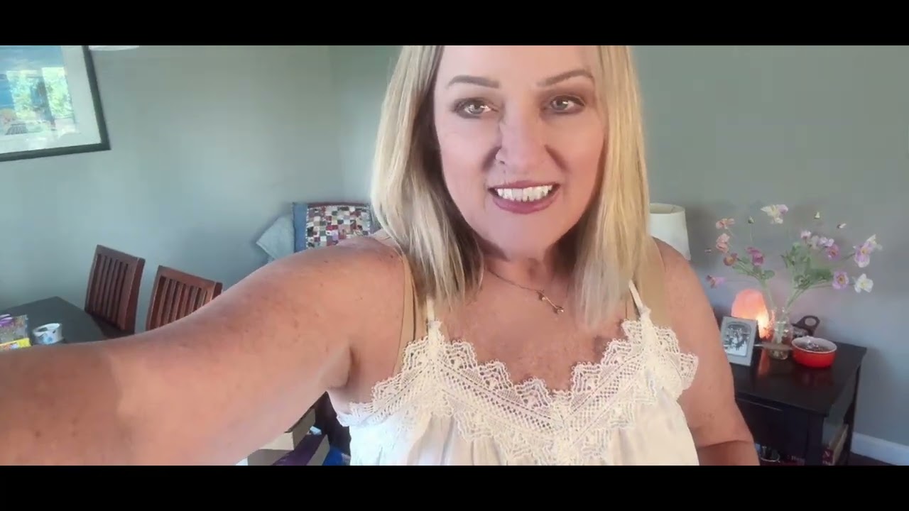 WhatNot Serenes Closet and Drop Thread LA Fashion Try On Umgee, Easel, Line, Grade & Gather, Raj