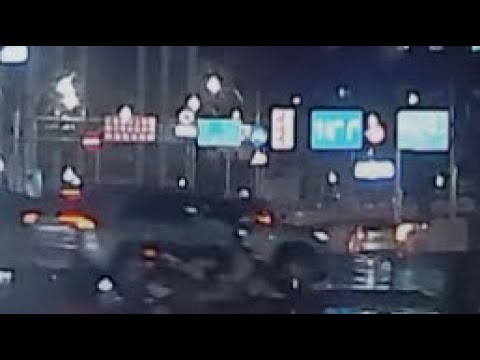 【車禍影片】 問號問號問號（2022.10.22 基隆市中正區中正路 | WoWtchout - 地圖型行車影像分享平台