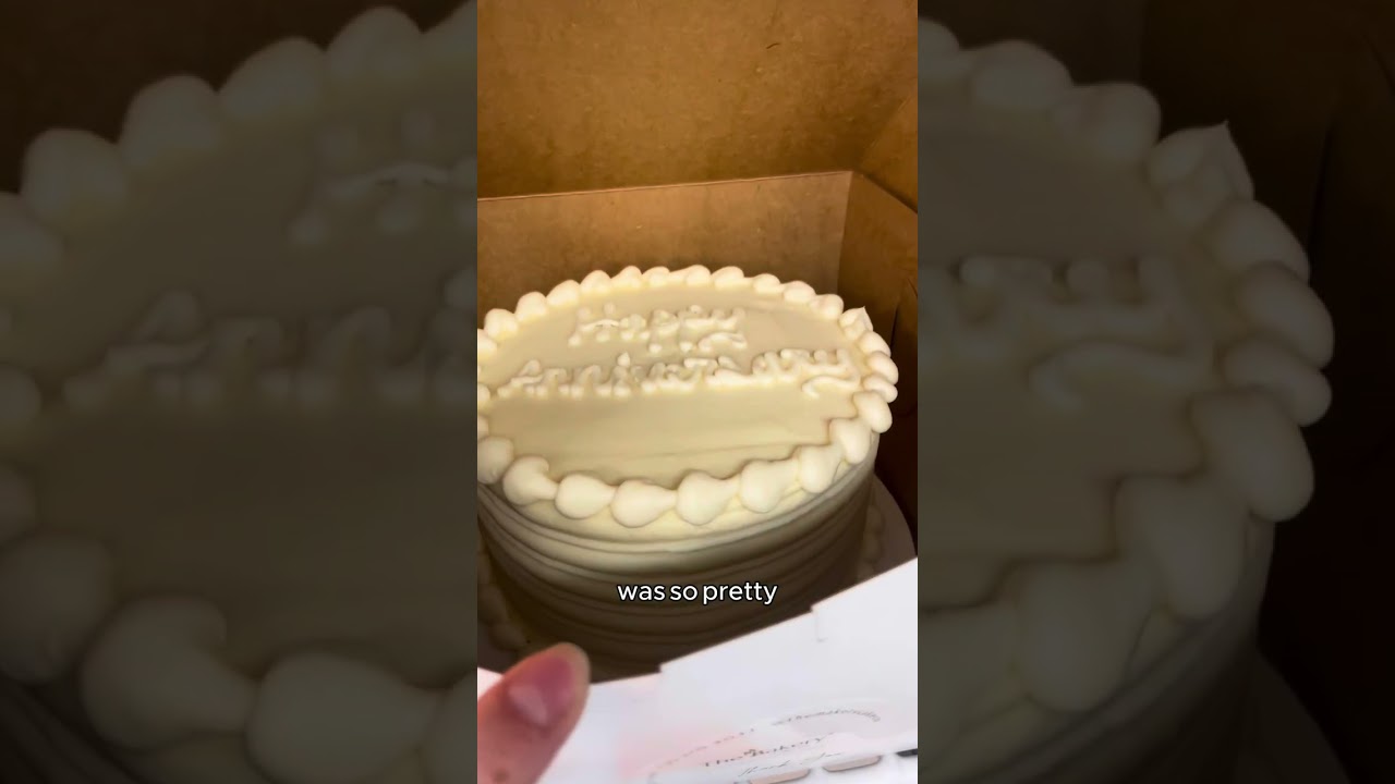 Happy Anniversary!! #coolcakes #customcakes #happyanniversary