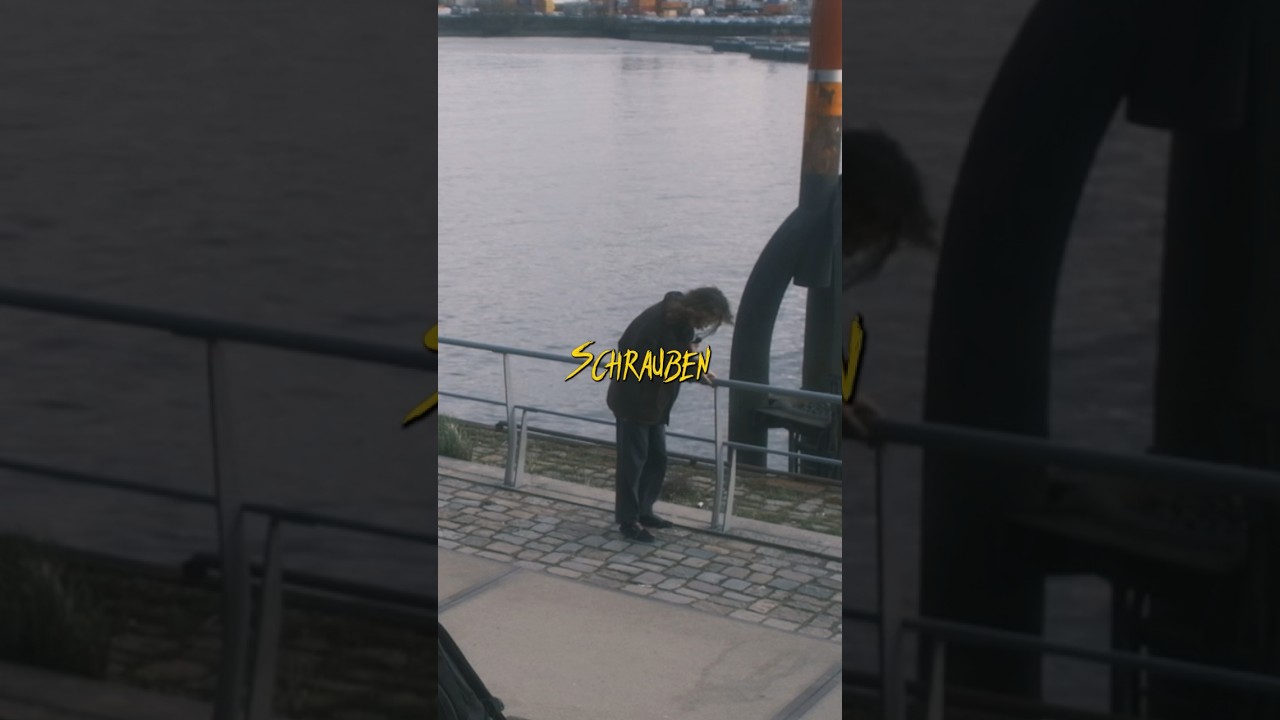 So kommt Hafencity nicht mehr durchn TÜV #hafencity #hamburg #kaputt #cityfails #geländer