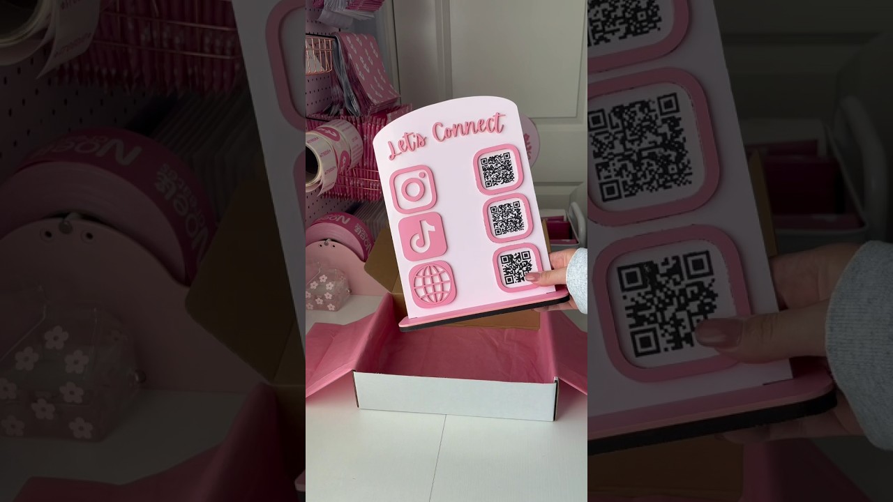 ⚠️SMALL BUSINESS OWNERS⚠️ marketing essentials just launched at noelicreates.com ✨