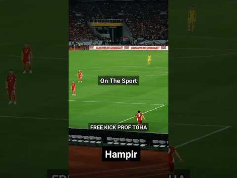 Free Kick Thom Haye Kelas Piala Dunia
