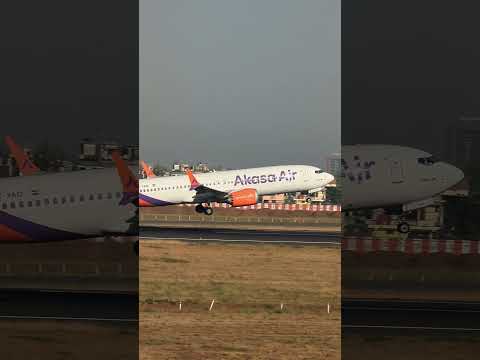 Akasa Air 737Max taking off from Gautam Adani's Ahemdabad Airport ✈️