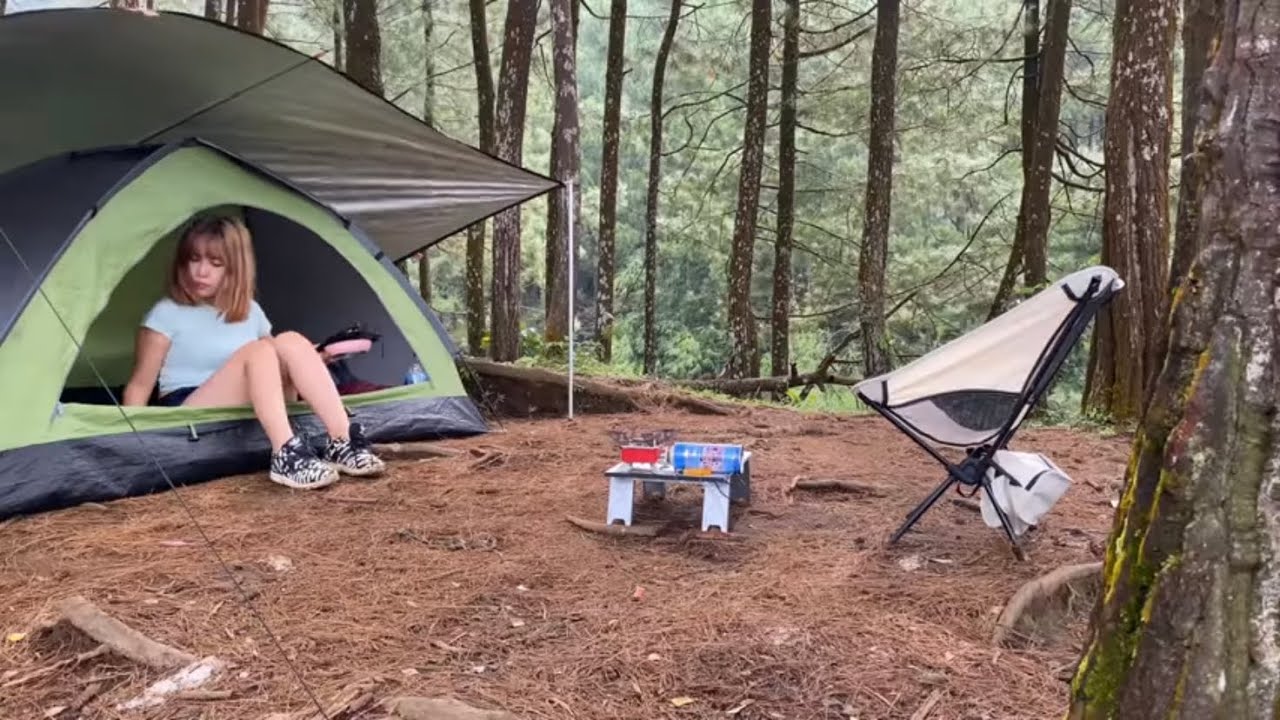 SOLO OVERNIGHT CAMPING IN JUNGLE – RELAXING IN THE TENT WITH THE SATISFYING SOUND OF NATURE – ASMR