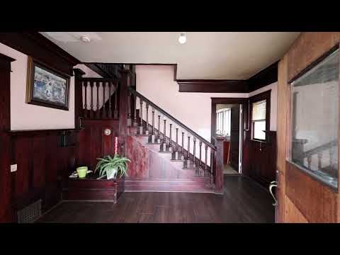 526 W. 49th St. Los Angeles, CA 90037