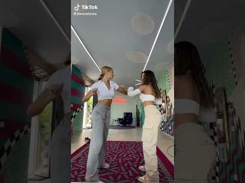 Tik Tok di Alessia ๐ค NUOVO TREND โจ