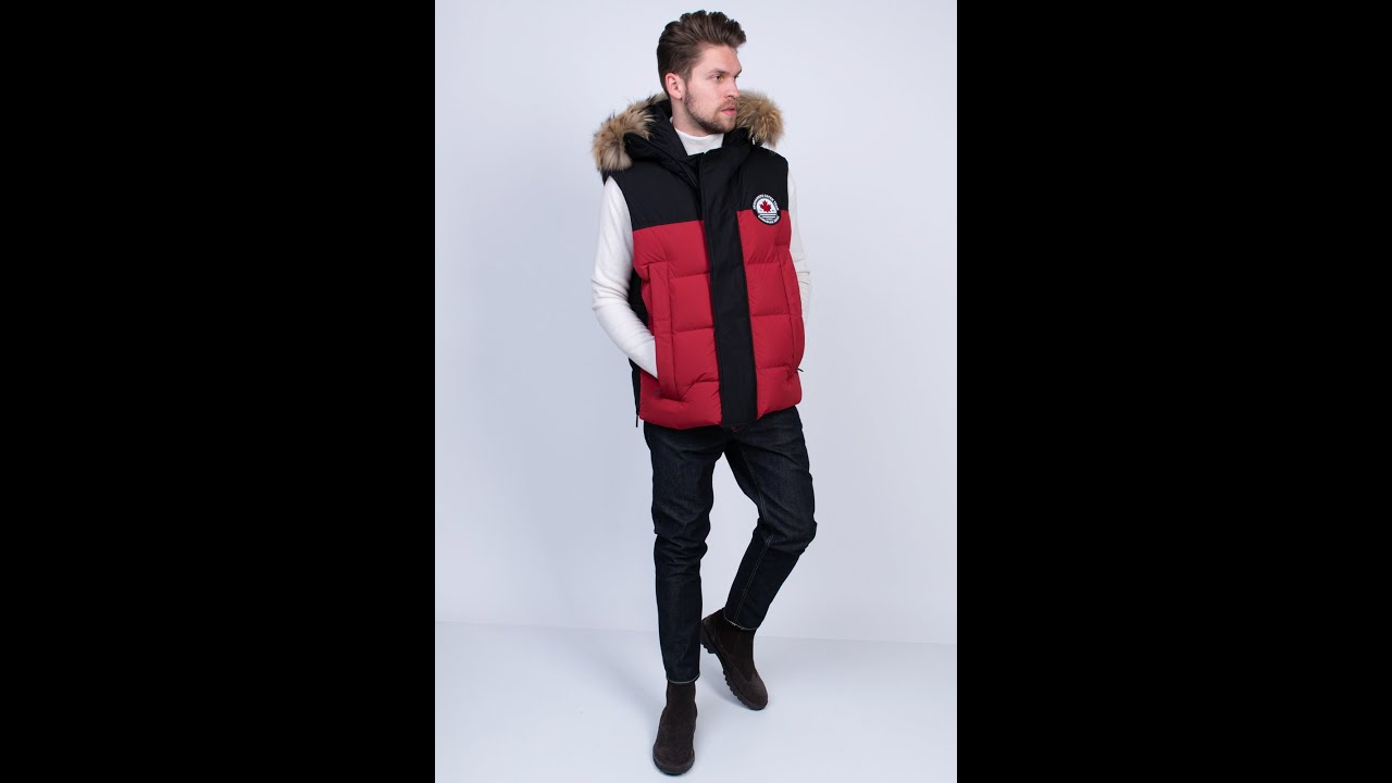 DSQUARED2 Down Gilet | Poppri Fashion Auctions | Shop Now ➞ Link in Comments