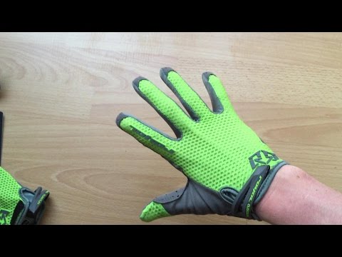 Royal Racing Quantum Glove