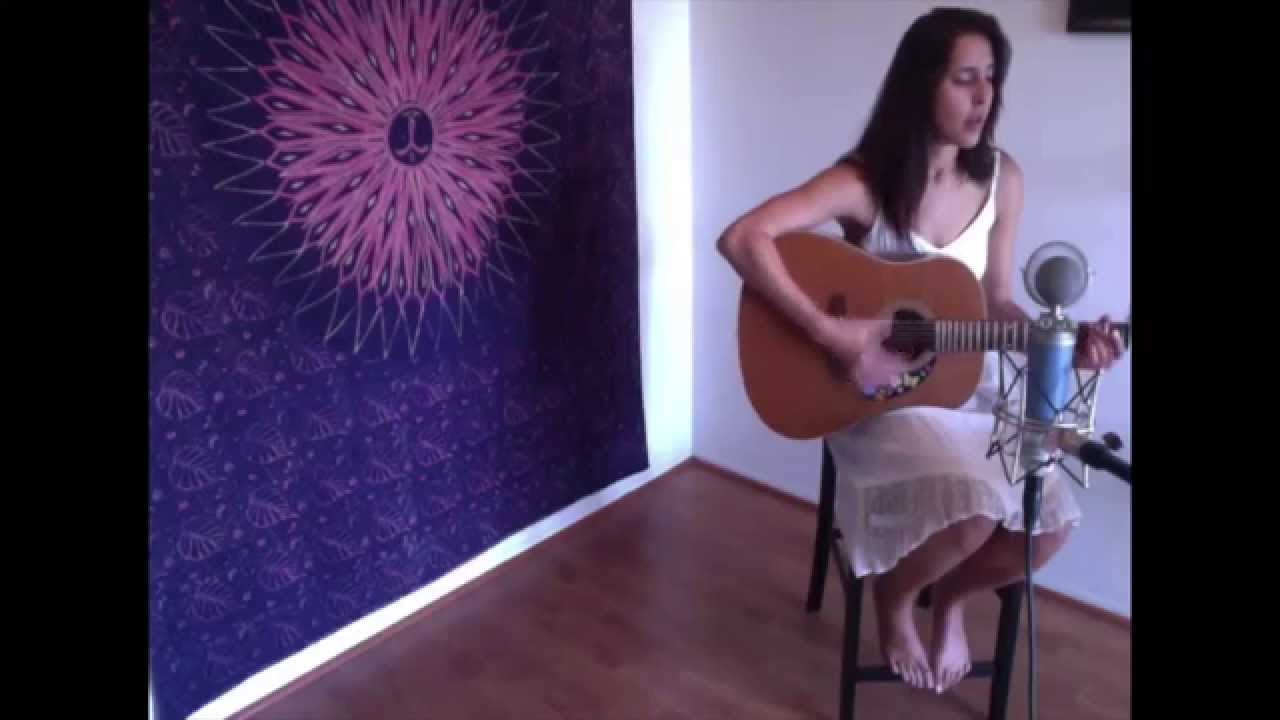 Hire Gia - Singing Guitarist in San Diego, CA | GigSalad