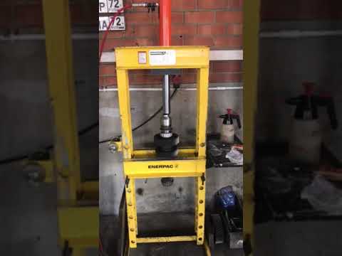 Cylinder Eagle Pro ES2514 for Enerpac XLP256 Hydraulic Press