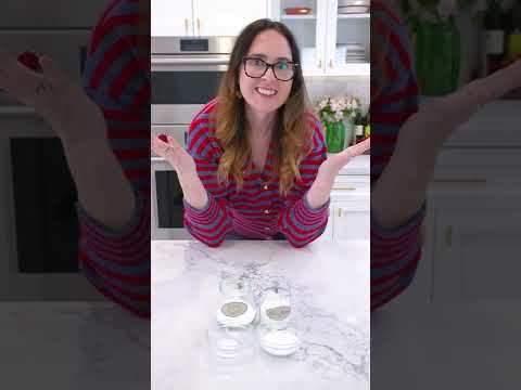 The Difference Between Baking Powder and Baking Soda