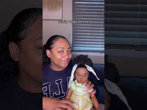 Family vlogs be like