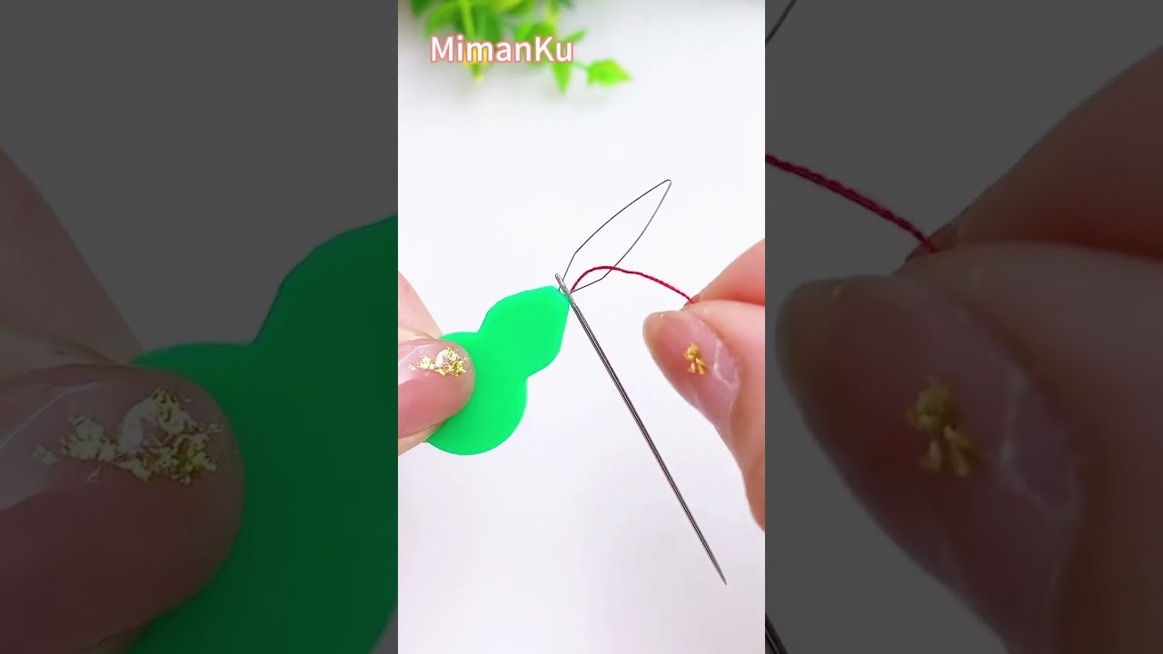 How to use MimanKu needle threader tool #sewingmachineneedle #sewingtips #diy #sewing